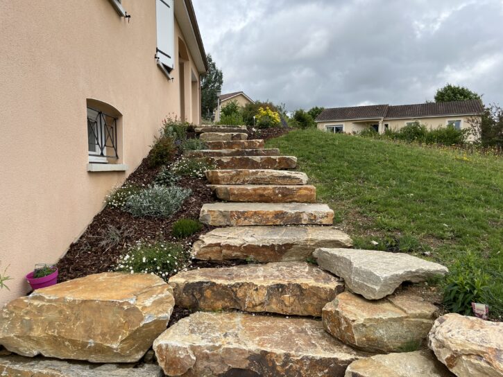 Escalier enrochement | Rebeyrol Créateur de Jardins Escalier enrochement | Rebeyrol Créateur de Jardins